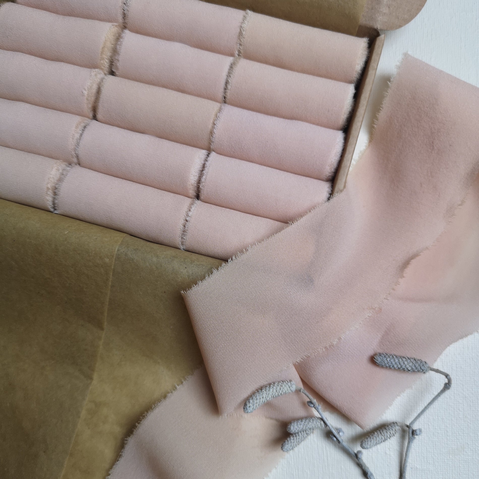 LUXE SILK RIBBON - Silk & Purl